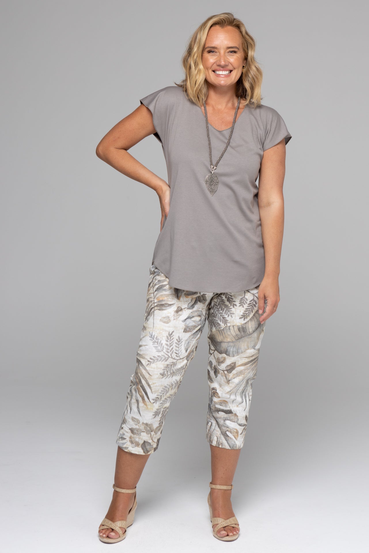 Sahara Woven Cotton Capri Pants – I Love My Life